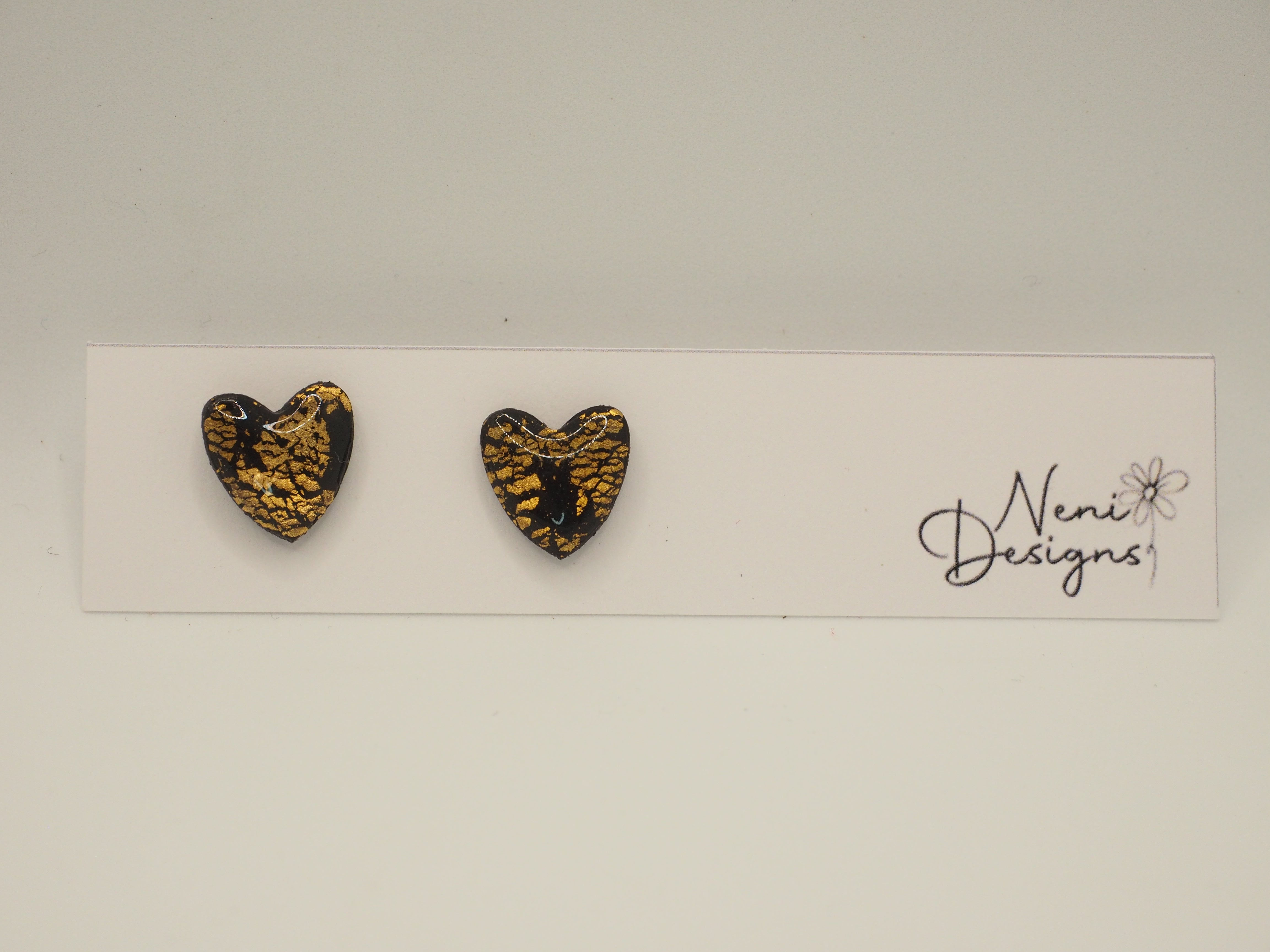 mini heart studs (black and gold) – Neni designs